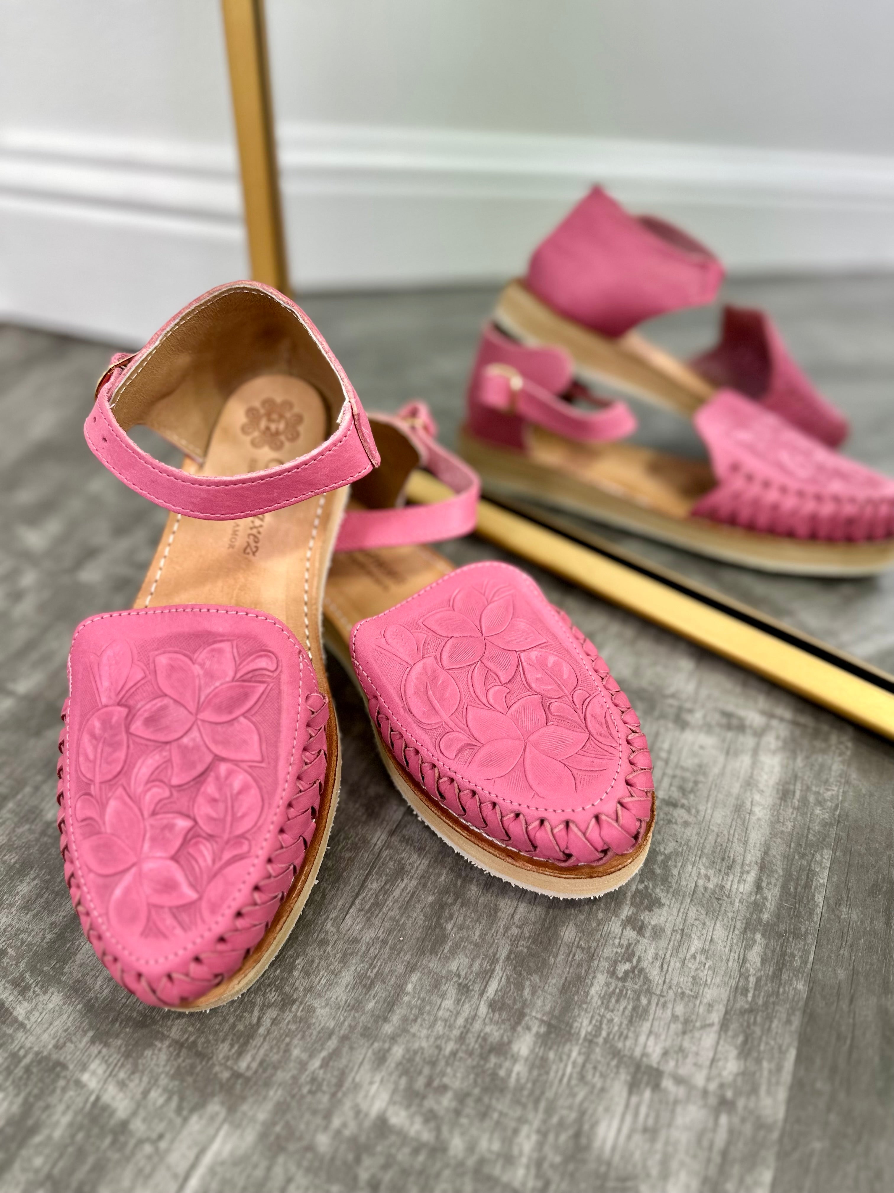 Jasmin Buckle Huaraches Pink – Guaraxez
